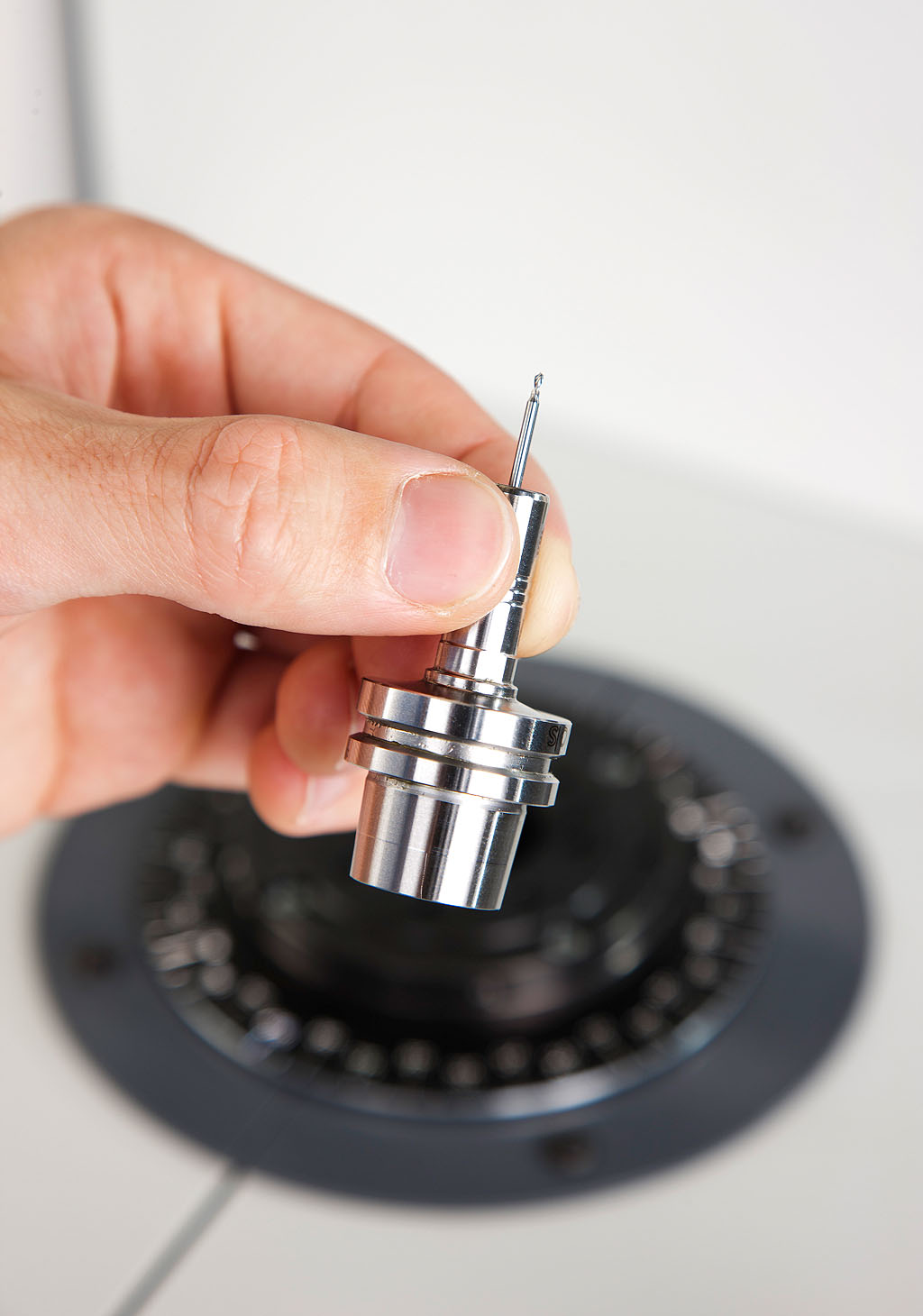 New generation of tool balancing machine Tooldyne-micro - Schenck Mexico